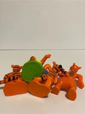 Winnie the pooh | Toys | Disney Winnie The Pooh Tigger Vintage Cake ...